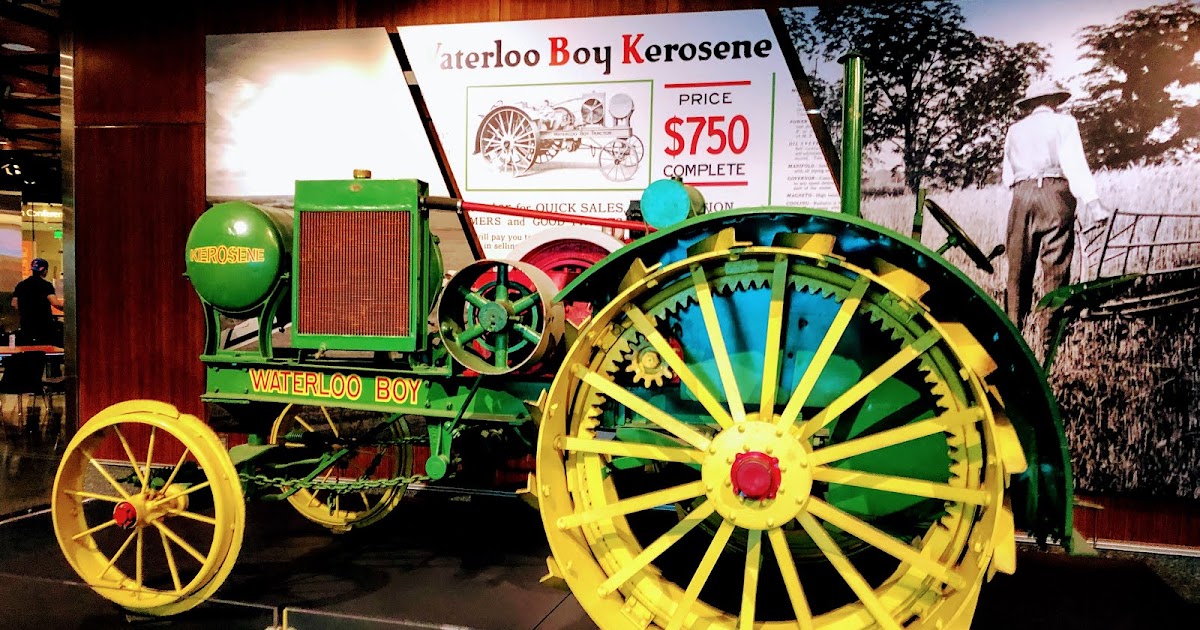 Walking Arizona: Waterloo Boy Kerosene Tractor