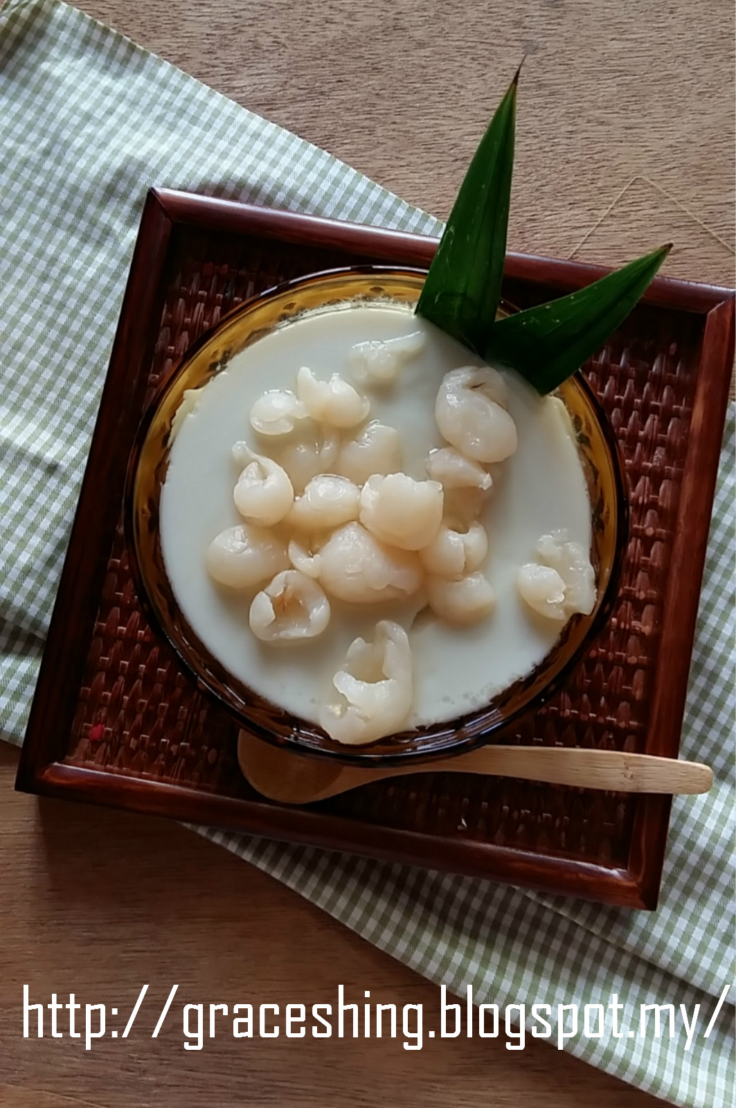 Grace's Blog 欣语心情: 椰汁豆腐花 Coconut Milk Tofufah