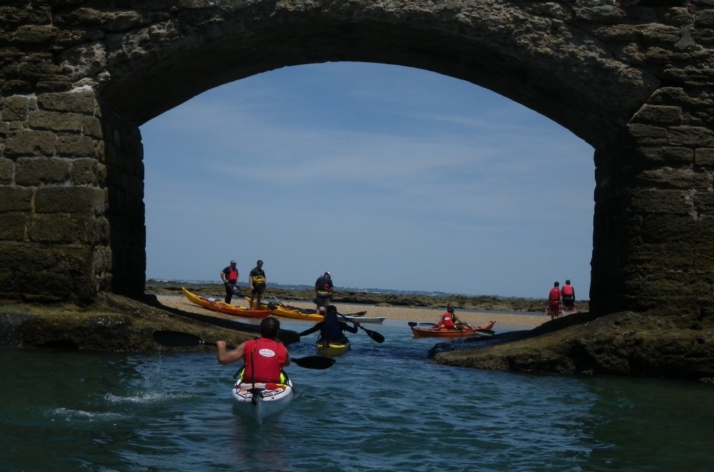 KDM Sancti Petri: 27.05.2012 Concentración La Caleta