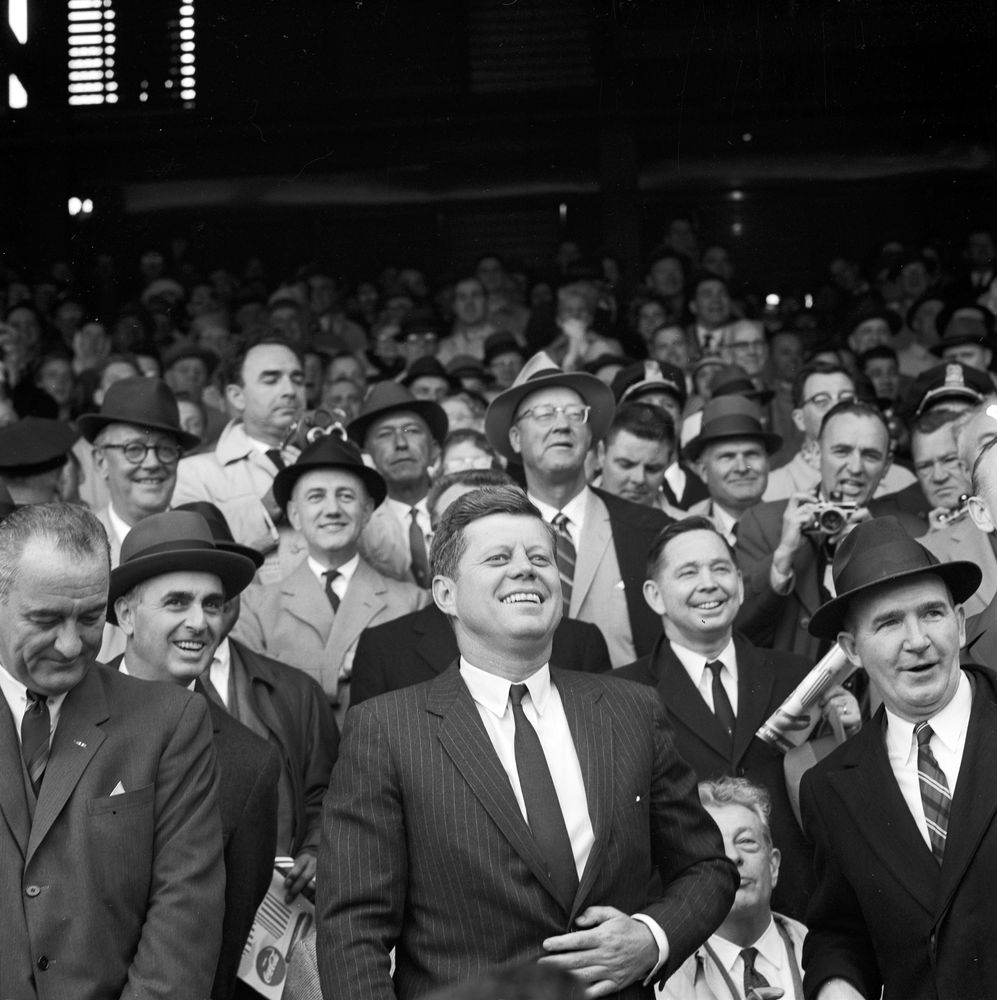 DVP's JFK ARCHIVES: JFK ATTENDS OPENING GAME OF 1961 BASEBALL SEASON ...