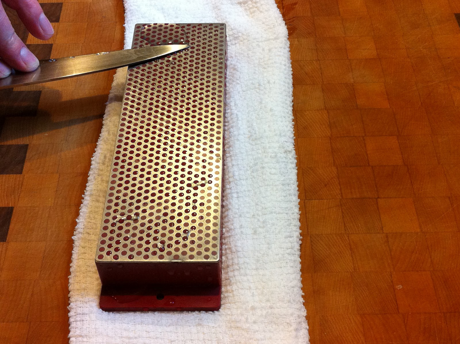 Taste Like Chicken - What's Mike Cooking?: Knife Sharpening