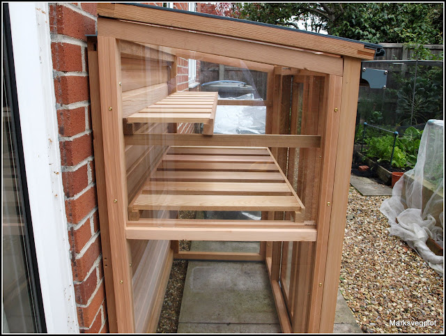 Mark's Veg Plot: New Gabriel Ash coldframe