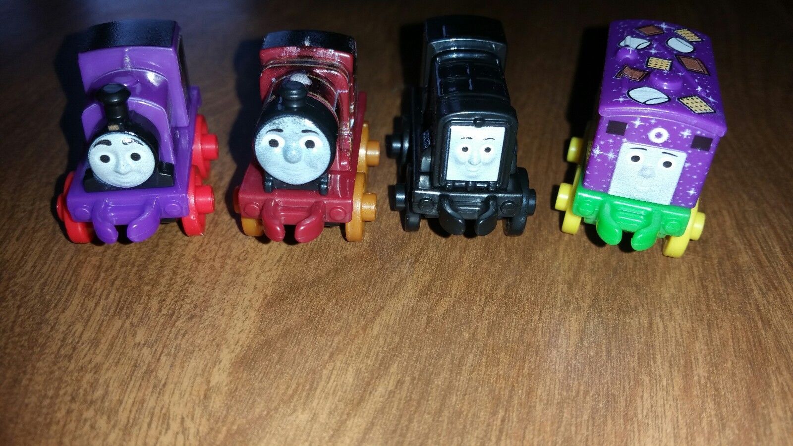 Finding Treasures in the Toy Box: 4 Lot Thomas & Friends Minis, Smores ...