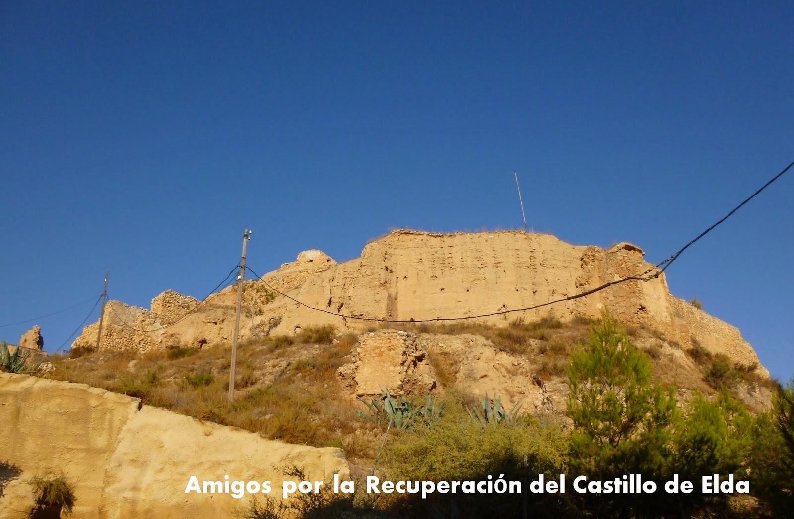 El Patrimonio Histórico y Cultural de Elda (Alicante): U001 El Castillo ...