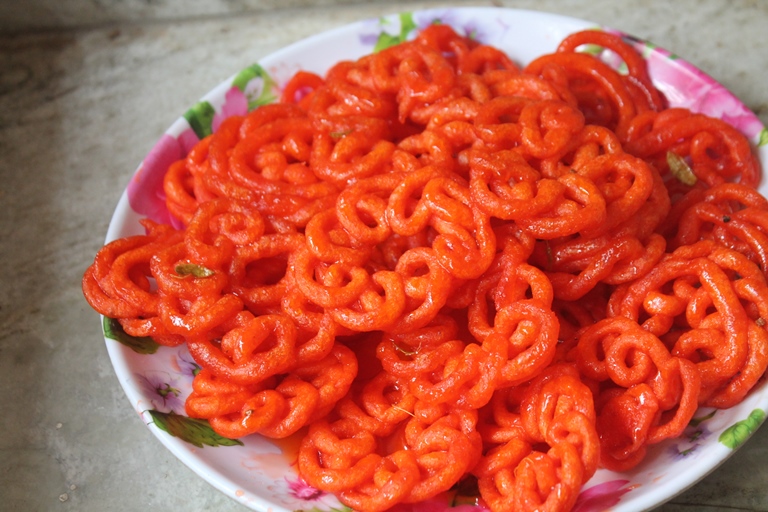 Jangri Recipe - Easy Jhangri Recipe - Yummy Tummy