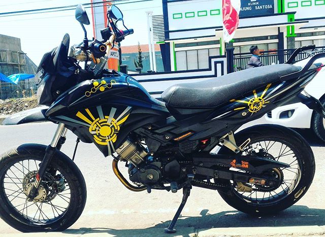 57 Foto Modifikasi Honda CS1 Jadi Supermoto Terbaru