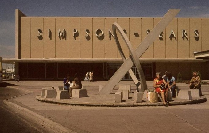 THE SHOPPING MALL MUSEUM