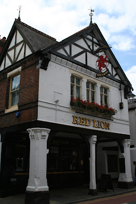 Around Chester: The Red Lion