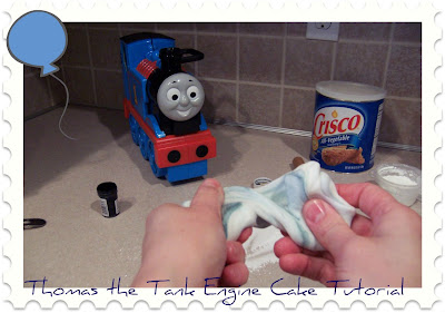 Thomas the Tank Engine Cake Tutorial: Making Thomas' Face