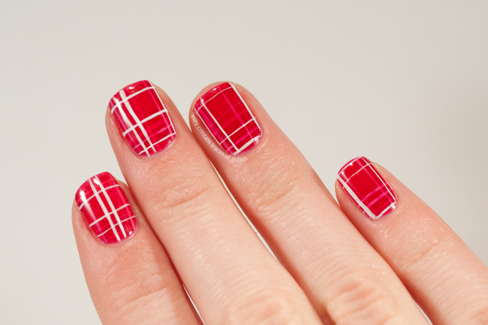 40 Great Nail Art Ideas - Red - May contain traces of polish