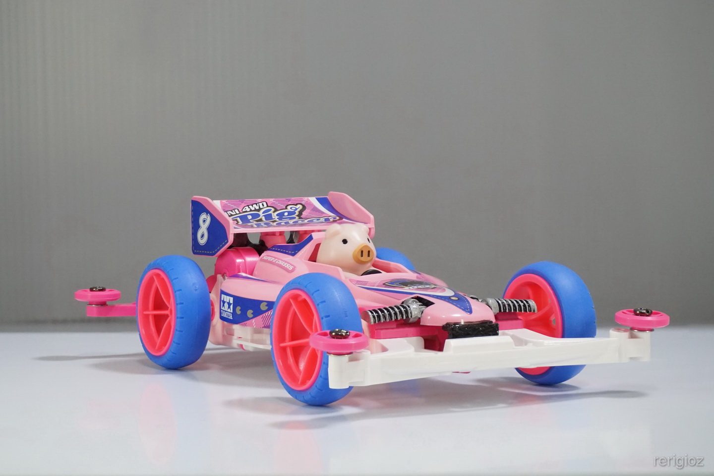 โลกใบเล็กของนายจืดจาง: ITEM 18089 MINI 4WD PIG RACER