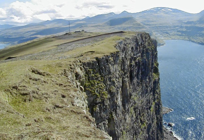 Stonehenge and the Ice Age: Glaciation of the Faroe Islands