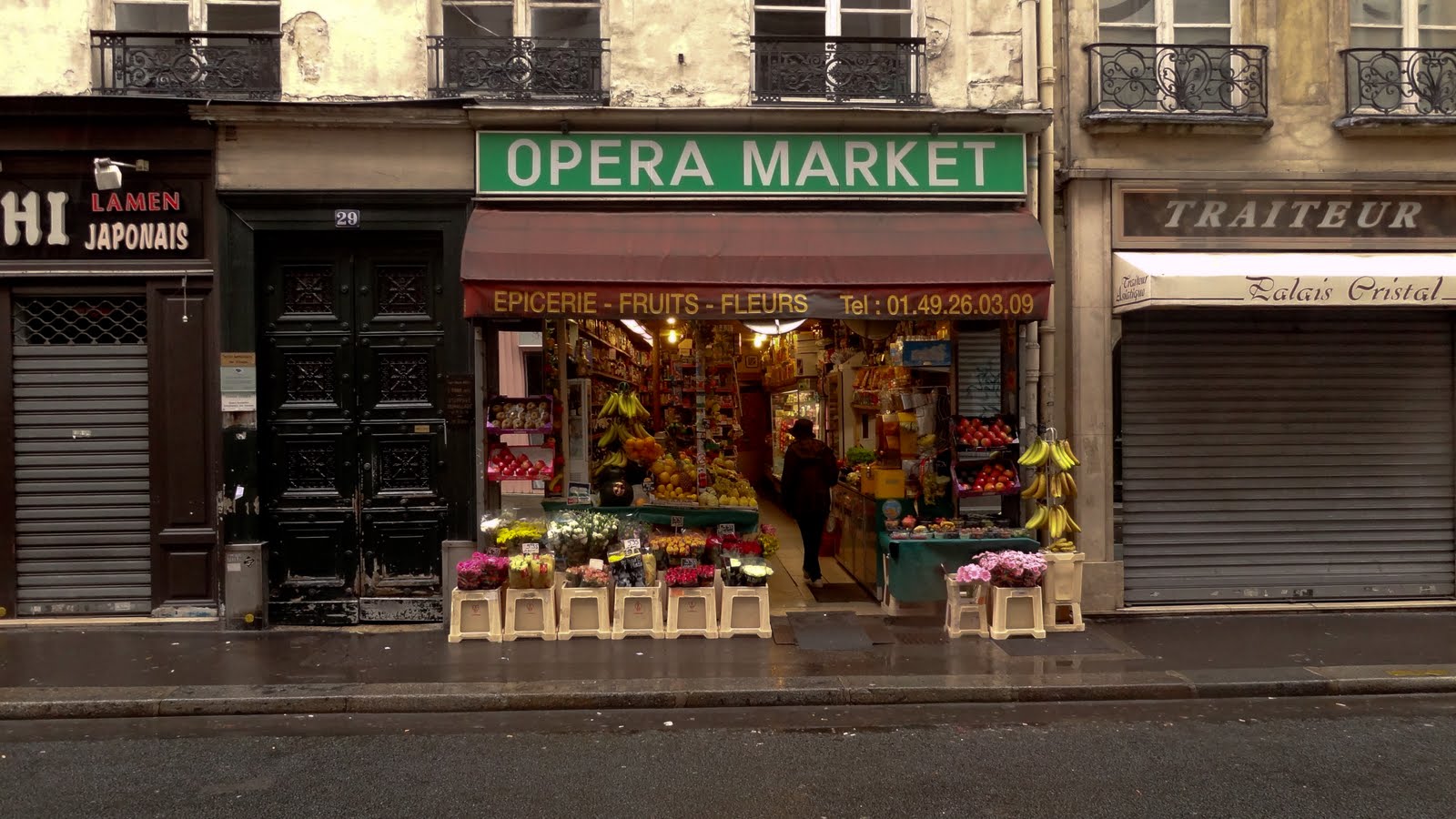 Traveling...: Store Fronts