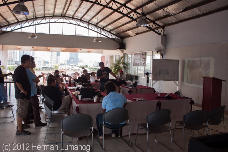 Photojournalism workshop with Edwin Tuyay | Lumanog Digital Photography