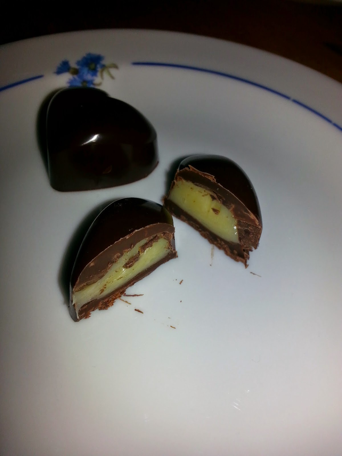 Pellans bakblogg: Mörka praliner med mint fyllning