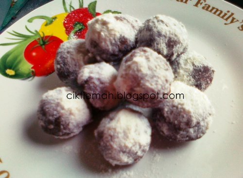 Resepi Biskut Coklat Oat yang sedap. | cik tiemah