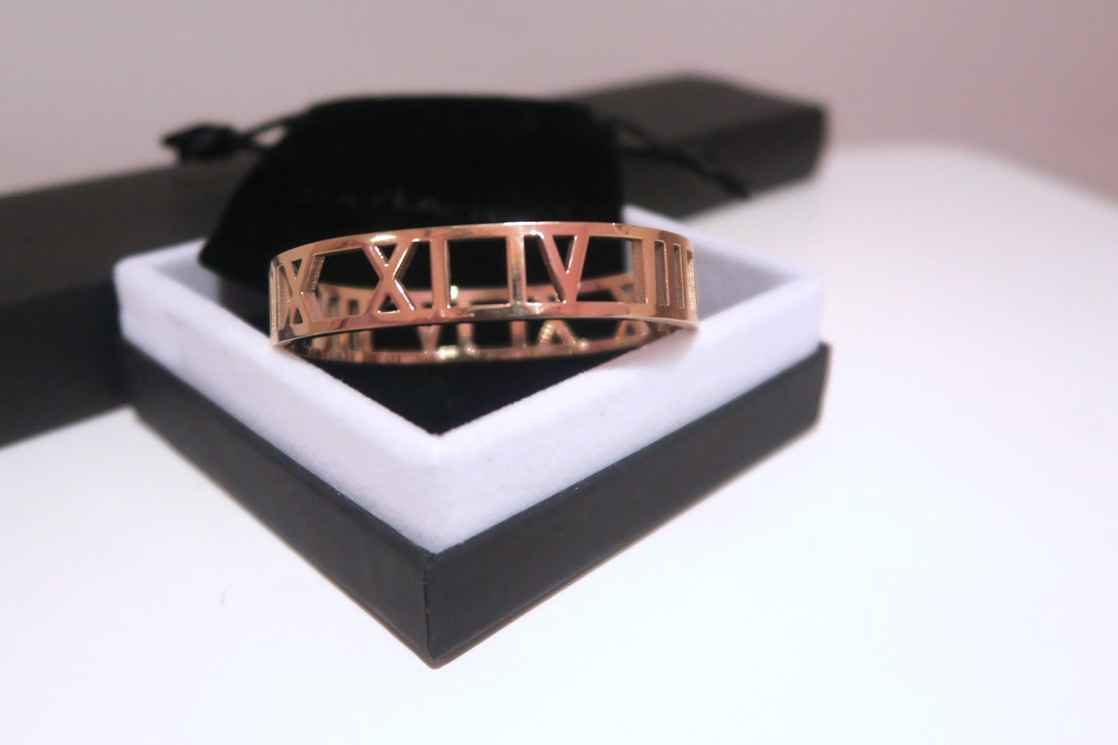 Marc Bale Watches & The Peach Box - Kaiting Hearts