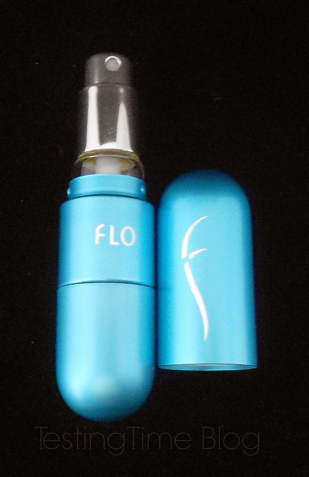 Flo Accessories Celebrity LED Mirror and 5ml Atomizer - Testing Time Blog
