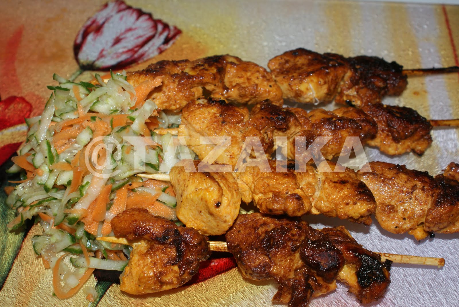 FOOD CAPITAL: CHICKEN TIKKA- GRILLED CHICKEN PIECES IN FLAVOURFUL SPICES!!!