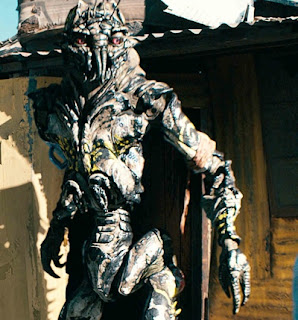 Darkling Dreams: Alien Movie~ District 9
