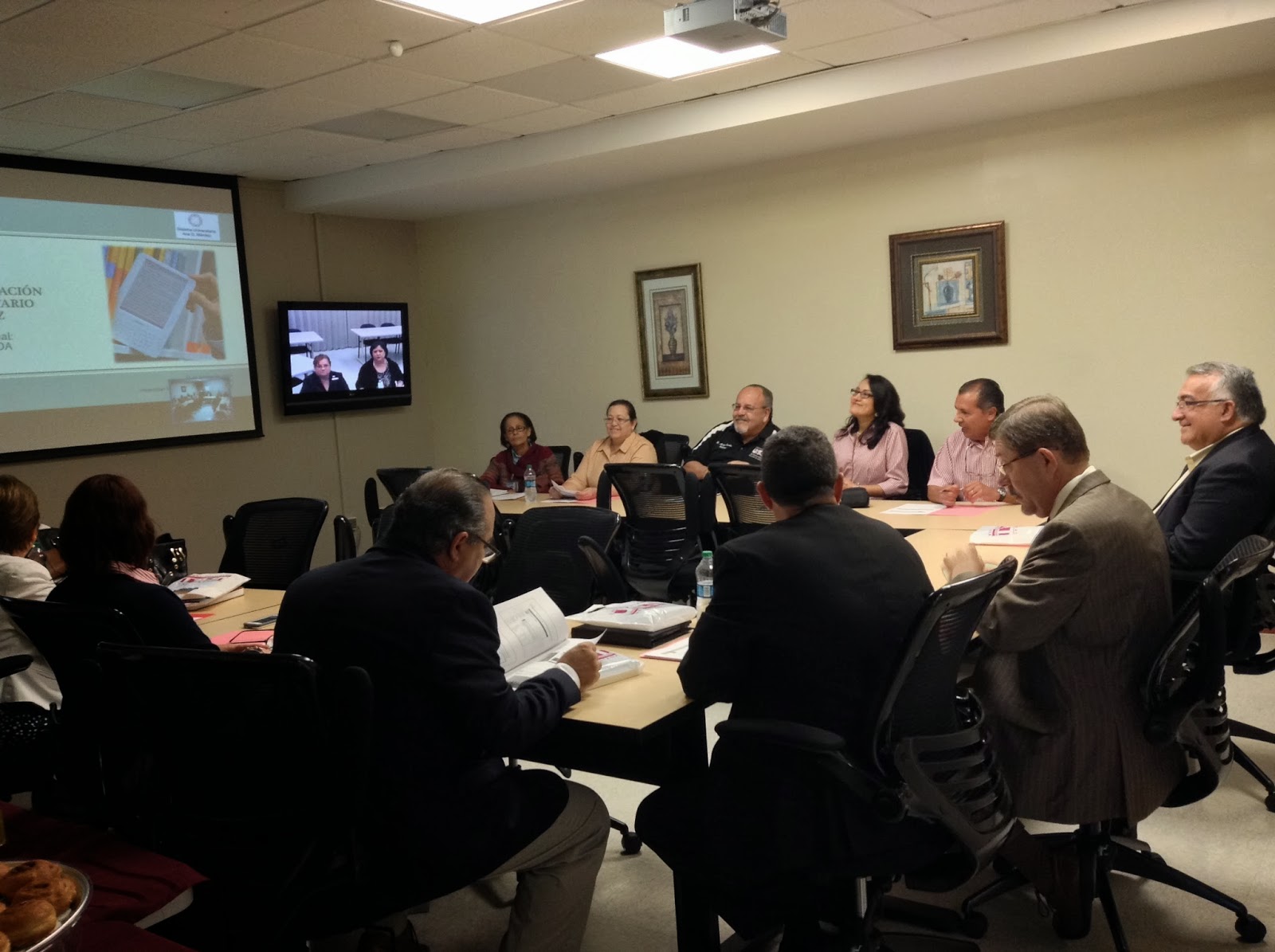 UAGM Info C@t: octubre 2013