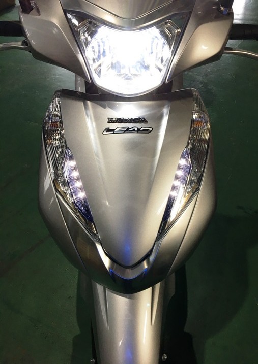 WXY Rider: LEAD125 LED HeadLight リード125のライトをLED化