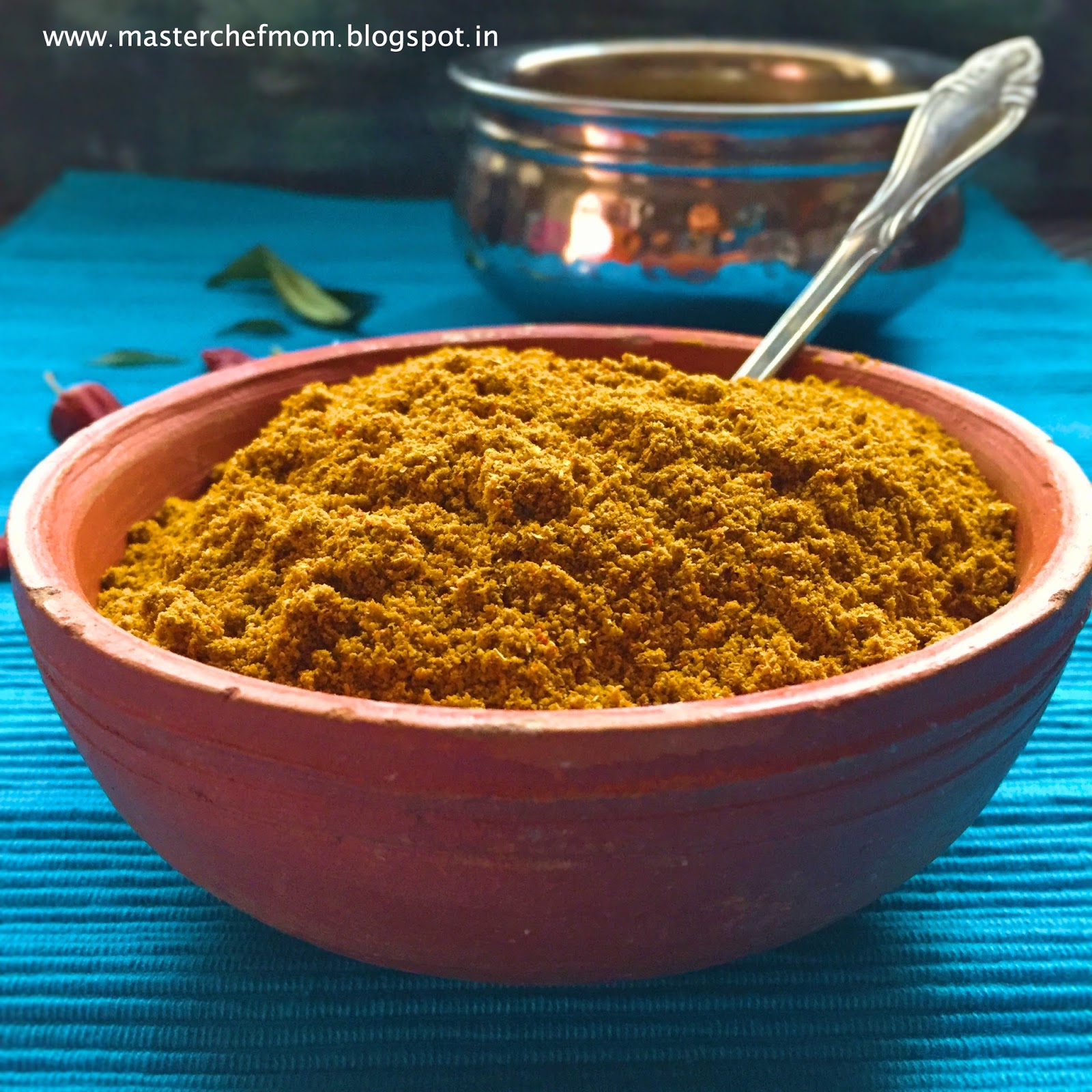 MASTERCHEFMOM: Sambar Powder | Sambar Podi Recipe | How to grind Sambar ...
