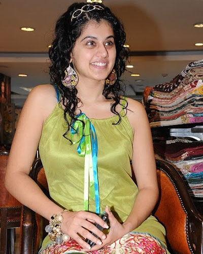 Mallu Actress Tapsee Hot Mini Skirt Photos | Mallu Joy
