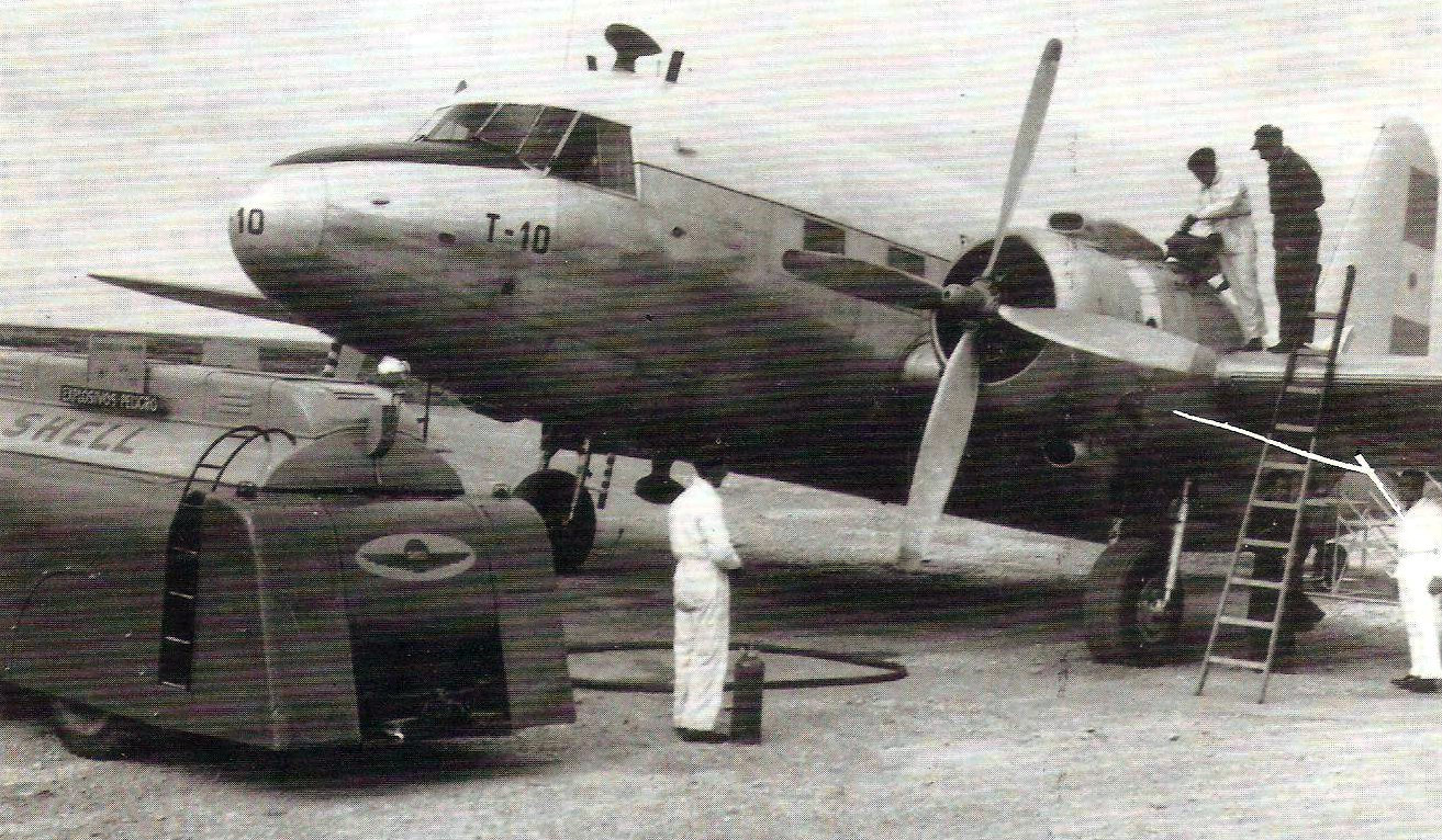 Historias Individuales: LV-XFD (T-10) Vickers VC.1-615 Viking 1B c/n 187