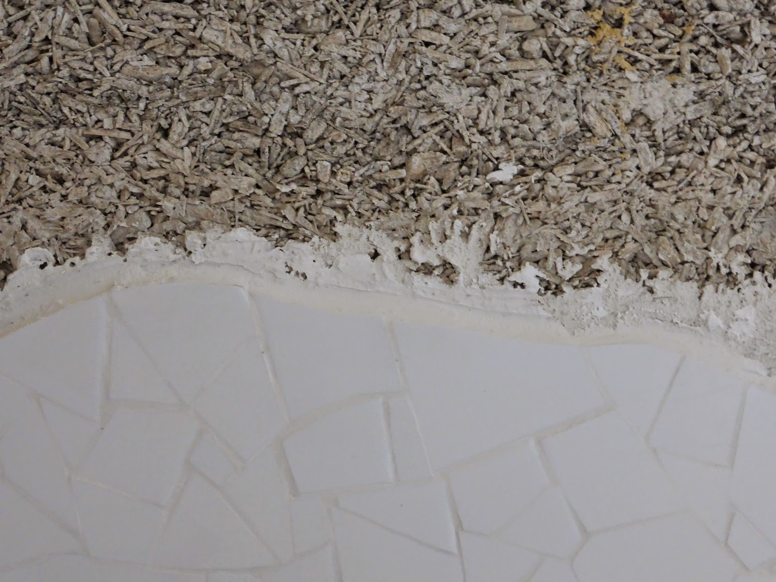 Culburra Hemp House: Tiling on Hemp Walls