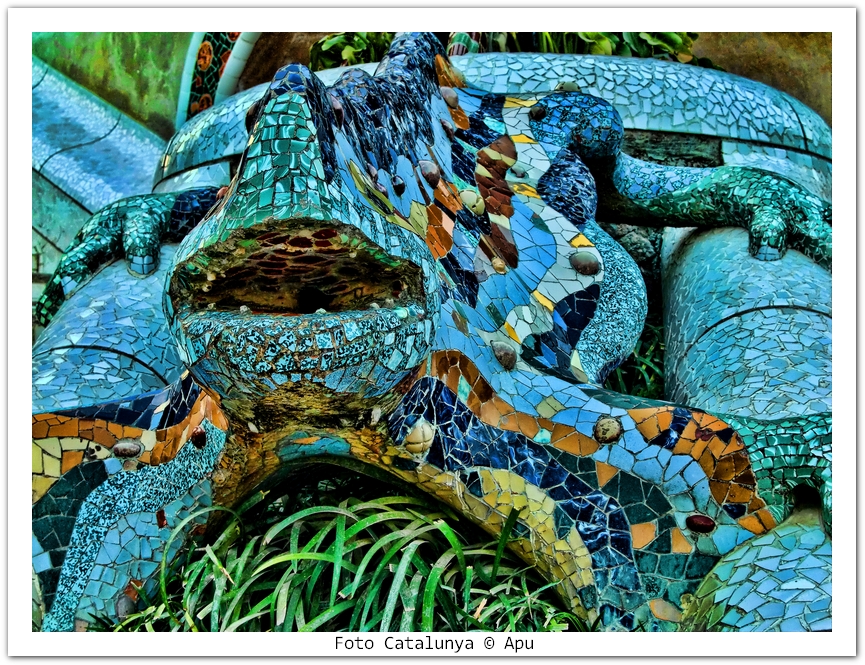 Foto Catalunya : Barcelona, el Dragón de Gaudí ( Parque Güell )