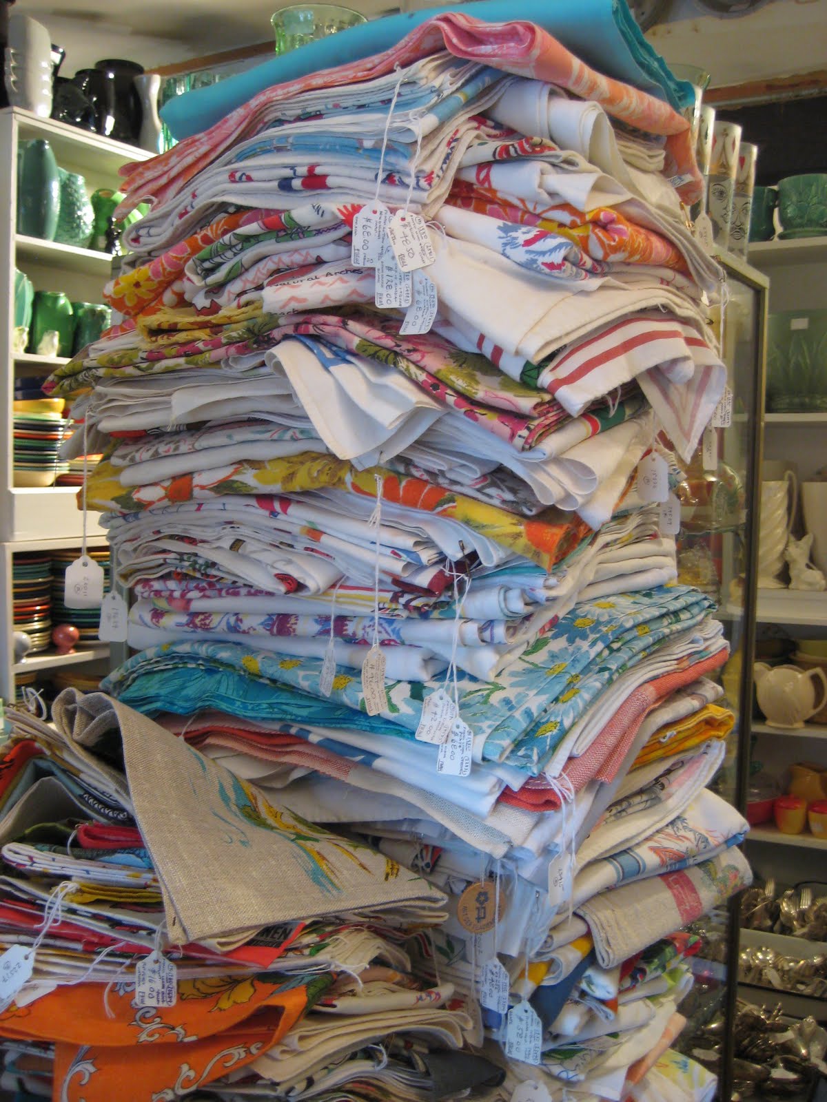 C. Dianne Zweig - Kitsch 'n Stuff: Visiting A Retro Kitchenware Haven ...