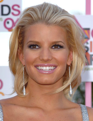 Jessica Simpson Teeth