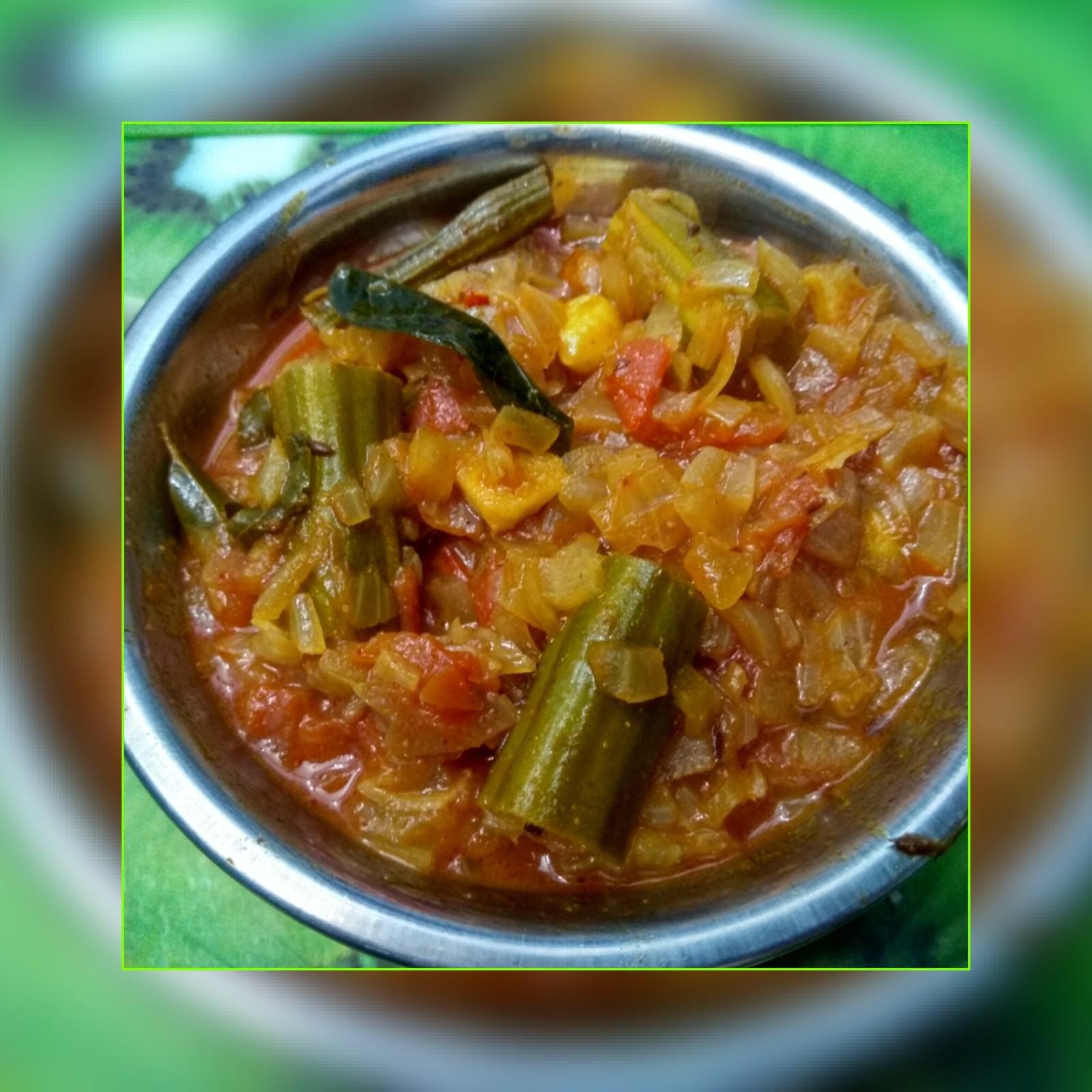 Vasusvegkitchen: Drumstick Tomato curry||Munagakaya Tomato kura ...