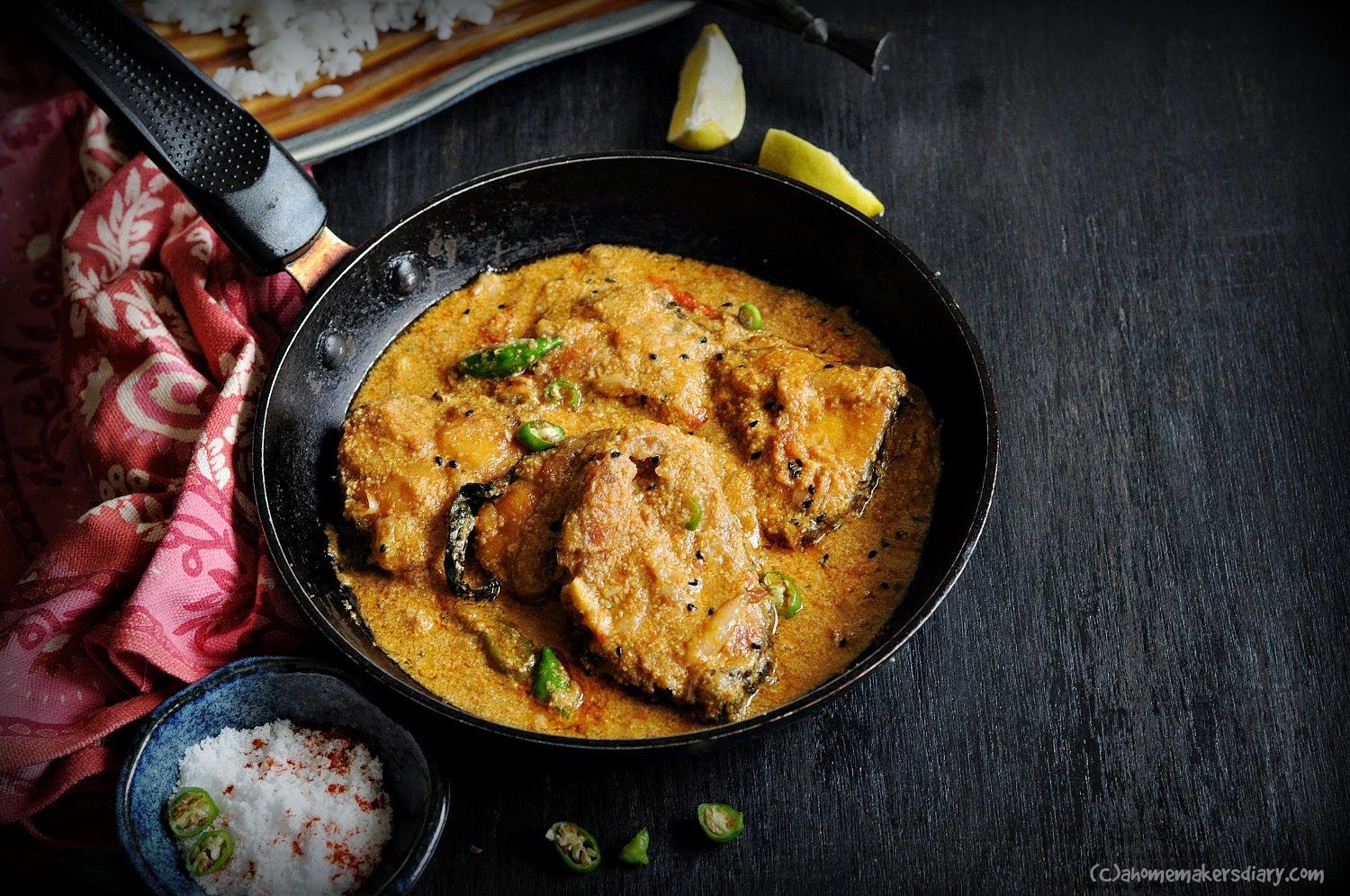 Rui Posto or Fish in a spicy Poppyseeds gravy - A Homemaker's Diary