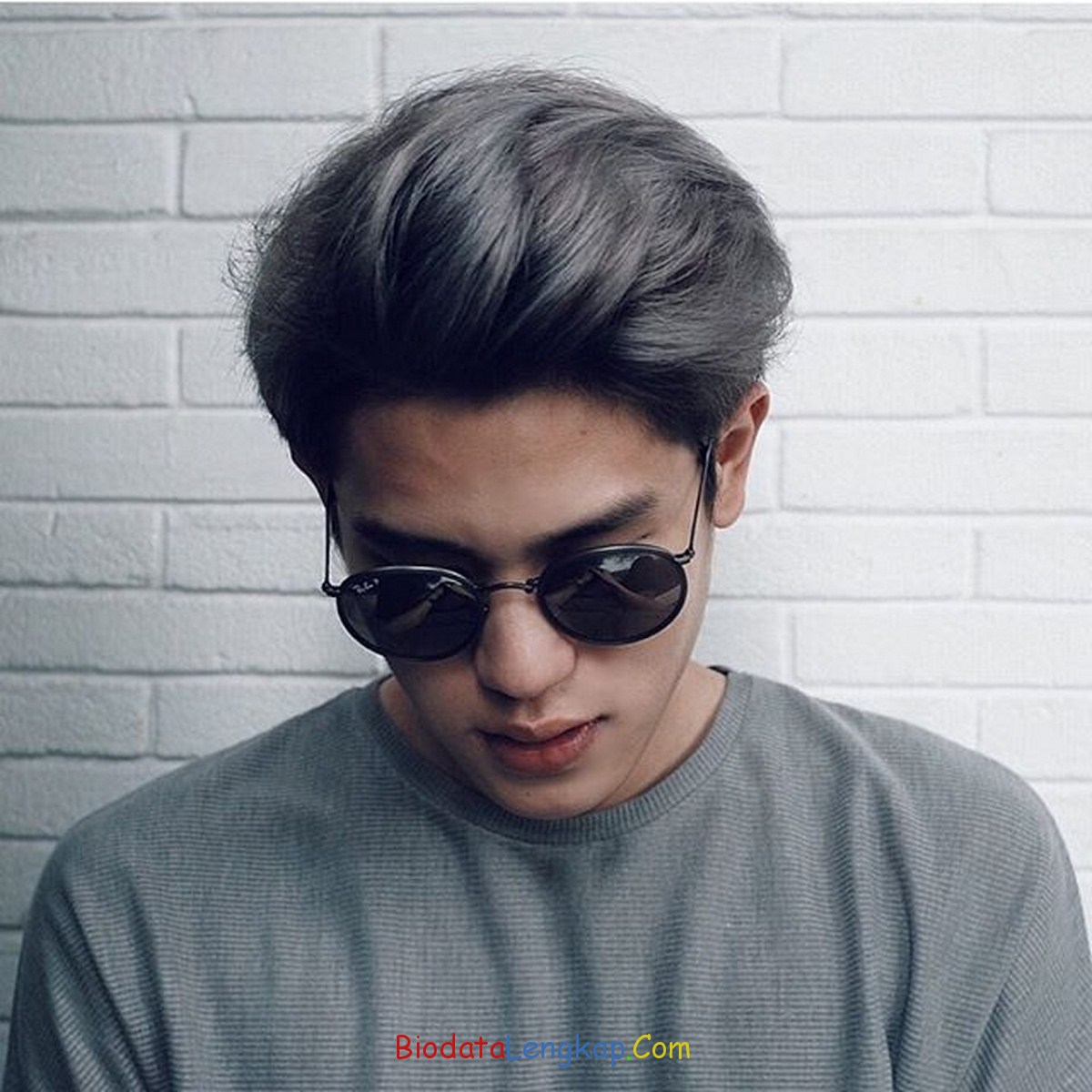 Foto Dan Biodata Lengkap Julian Jacob