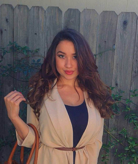 Stunning model & tennis-playing sensation Elizabeth Anne>>> ~ sportdaily Stunning model & tennis-playing sensation Elizabeth Anne>>> ~ sportdaily