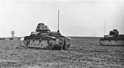 Broke Low: Renault Char D2 (History)
