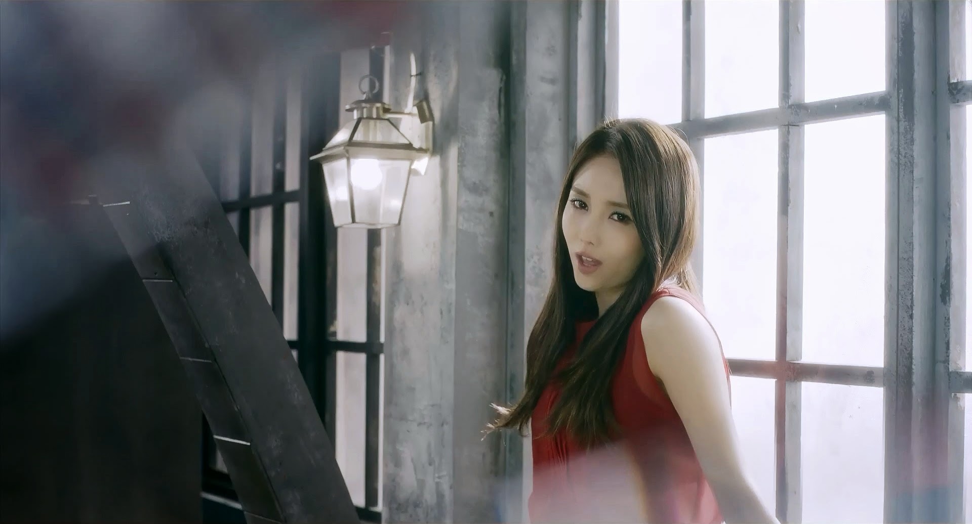Fiestar: You're Pitiful MV από το mini album Black Label (+who-is-who ...