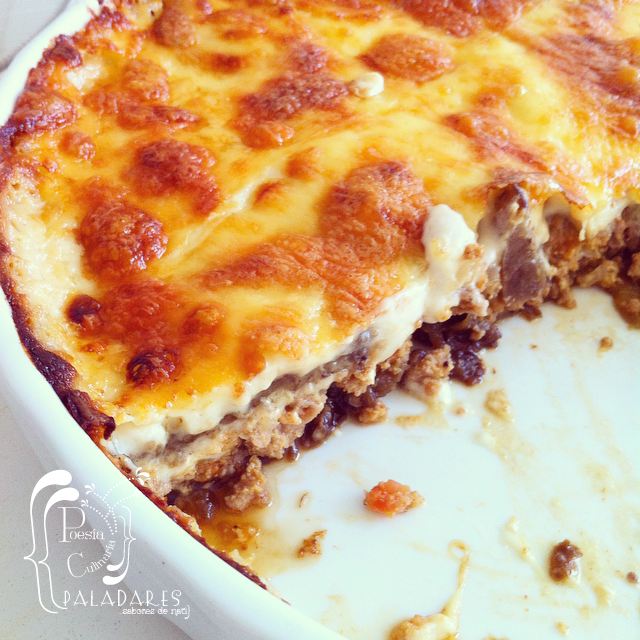 Poesía Culinaria . Sabores de Nati: Musaca Griega (Lasaña de Berenjenas)