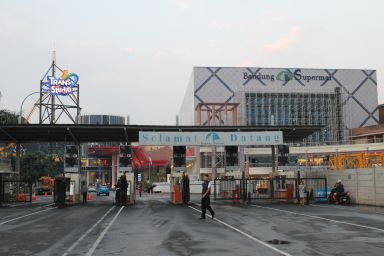 Mengintip Surga Pariwisata di Paris Van Java: The Paris Van Java