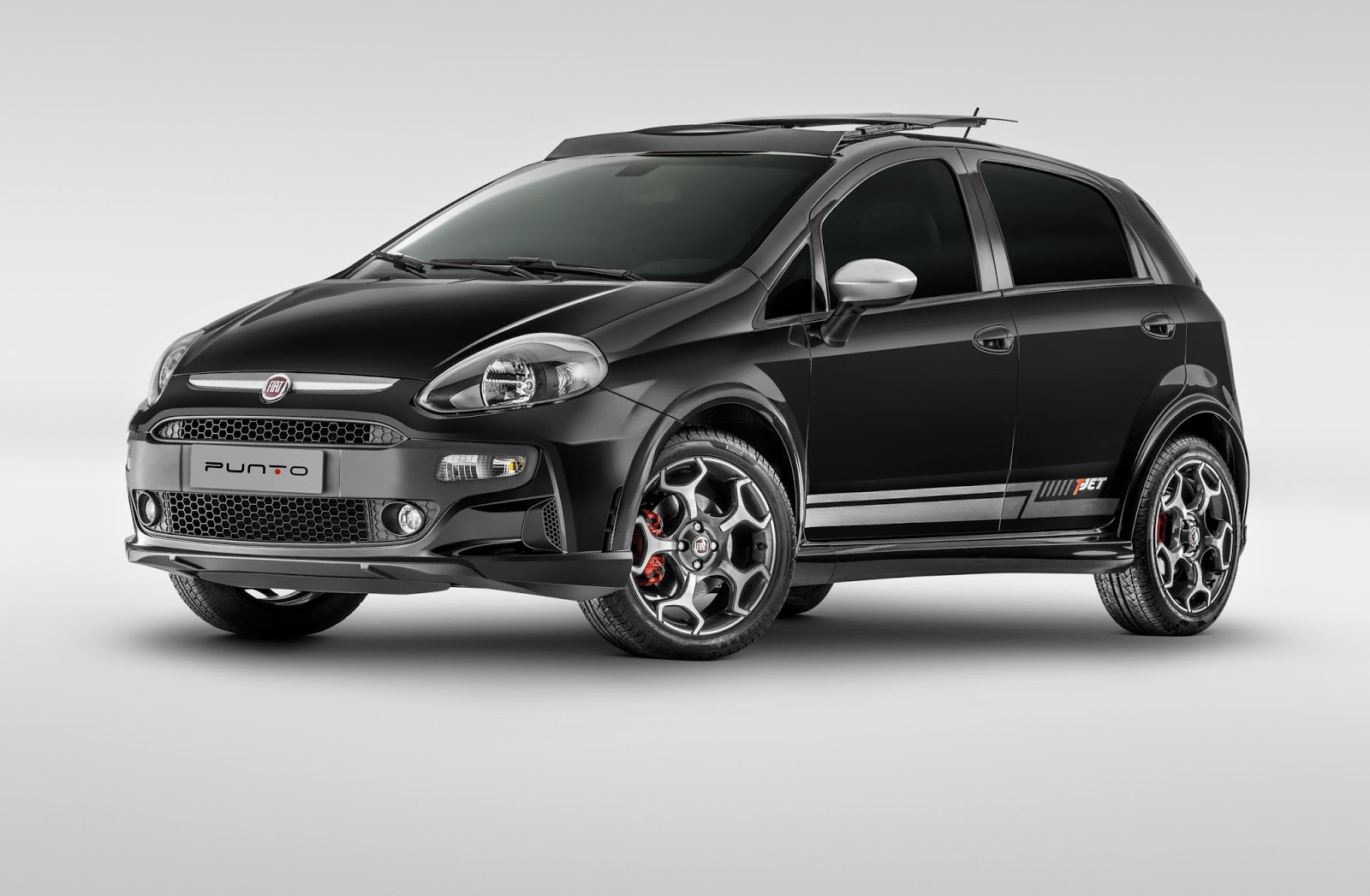 RACIONAUTO: FIAT PUNTO 2015 CHEGA ÀS LOJAS