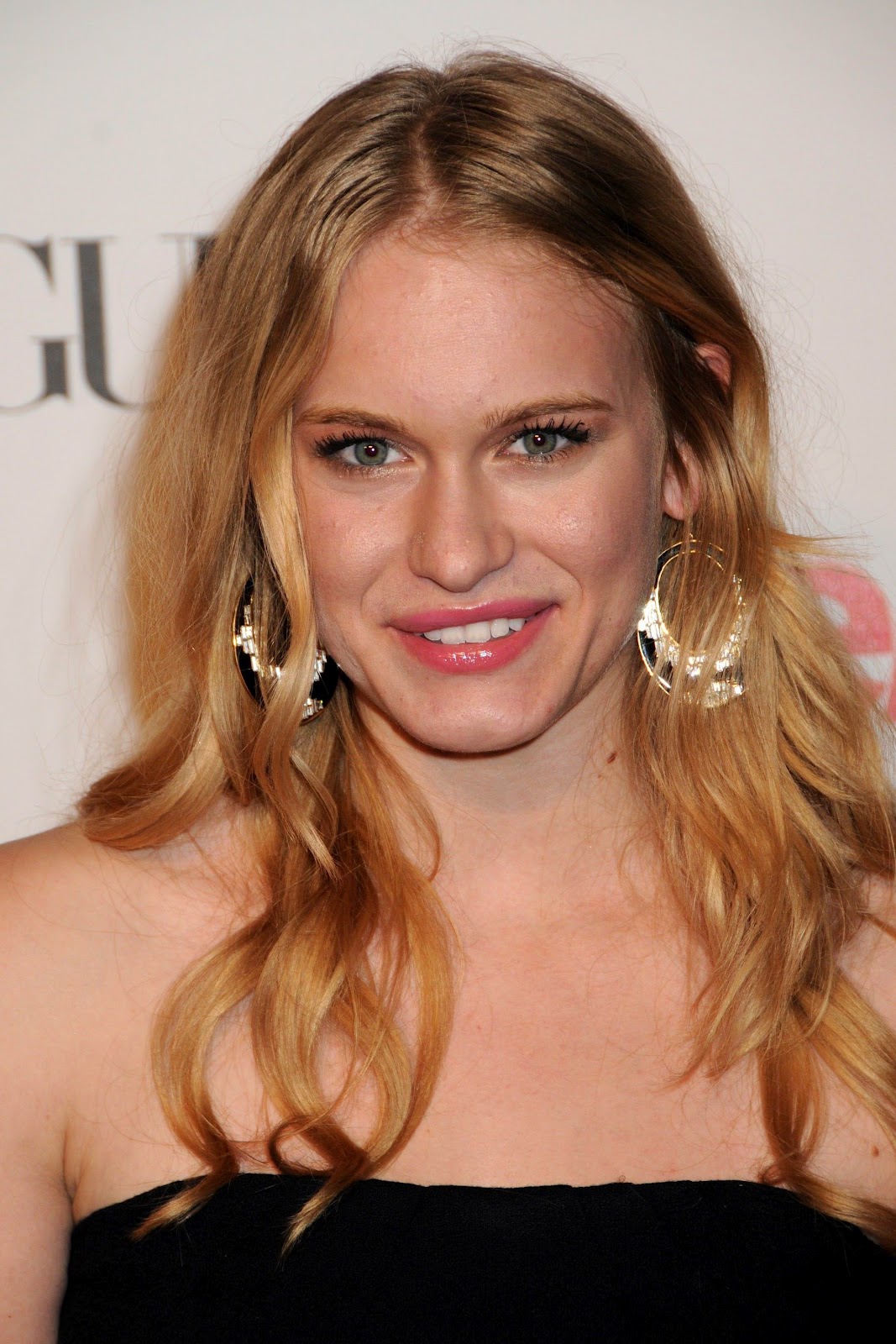 Leven Rambin pictures gallery (8) | Film Actresses