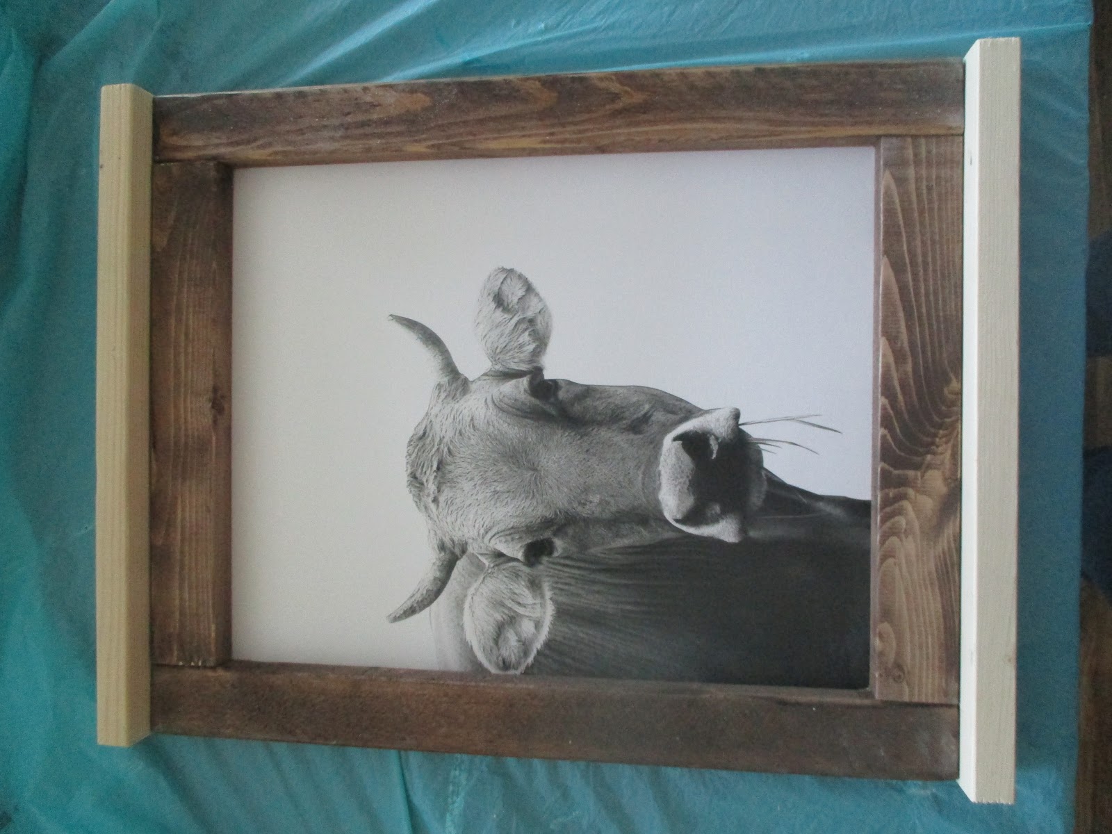 The Cozy Red Cottage: Farmhouse Frame Tutorial