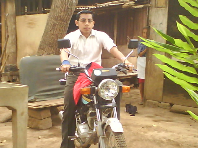 EL FLAKITO NIKA: HENRY MARTINEZ RUIZ: FOTOS PASEO Y OTRAS