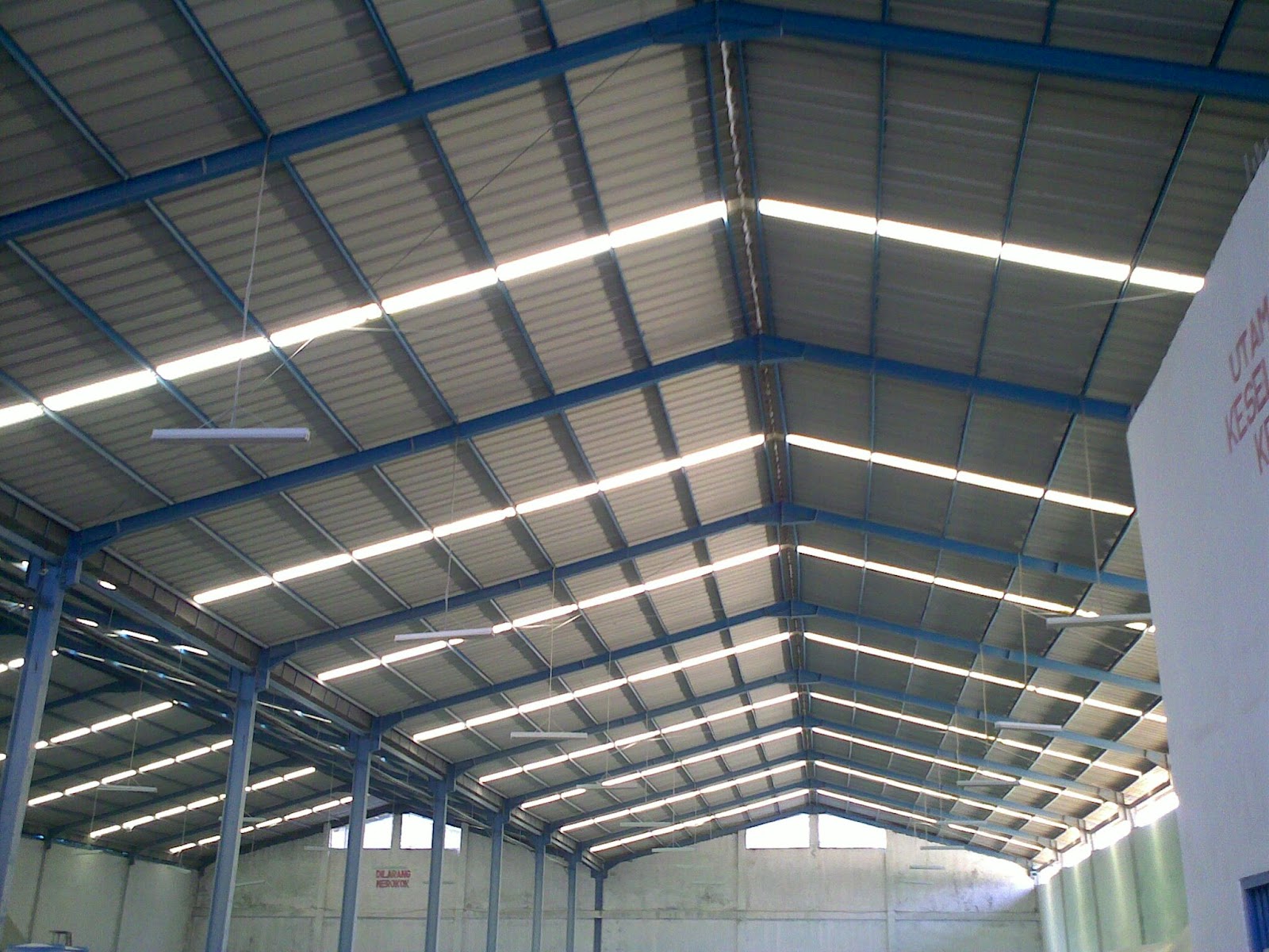 Atap Fiberglas | Rooflight Fibreglass | PT ASAHI FIBERGLASS: Atap ...