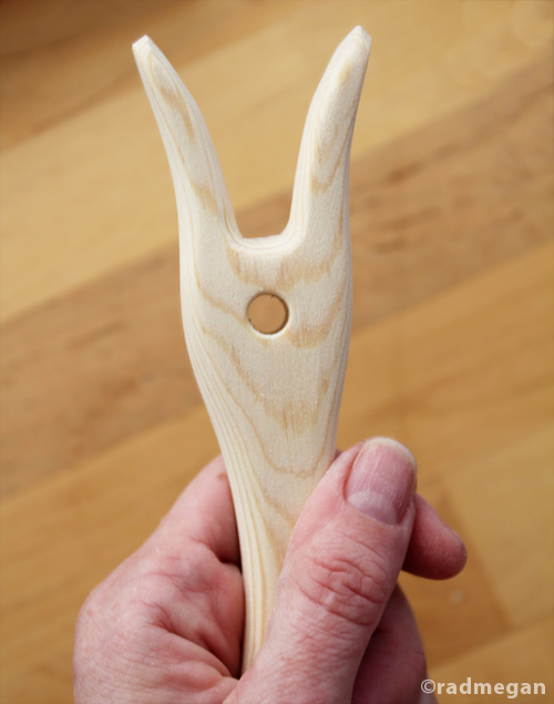 Knitting Forks Aplenty: Rad-Made Lucets! - Radmegan