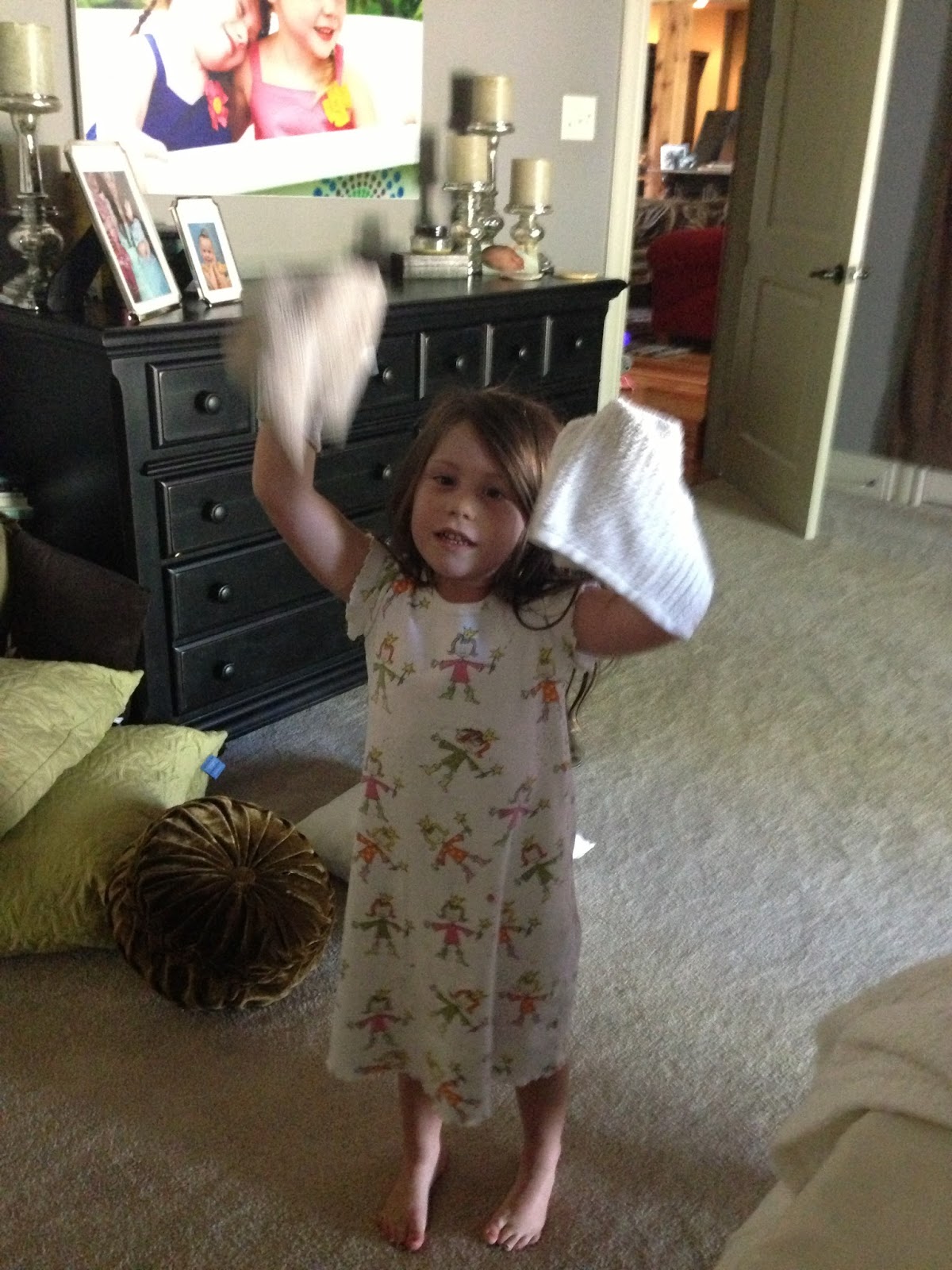 Mojoy: Gabbi loves to play pretend.