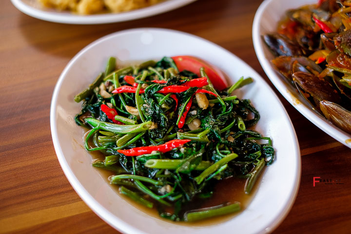 Feast.it - Indonesia Food and travel blogger : OPLET IJO PALEMBANG