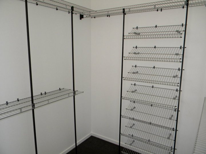 WardRobe Choice: Wire Shelving - Strong and Durable